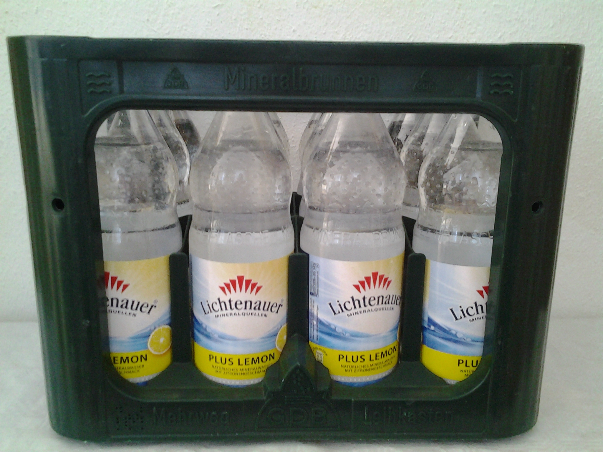 Lichtenauer Lemon 12x1,0l | Lichtenauer | Wasser | Getränkeheimdienst ...